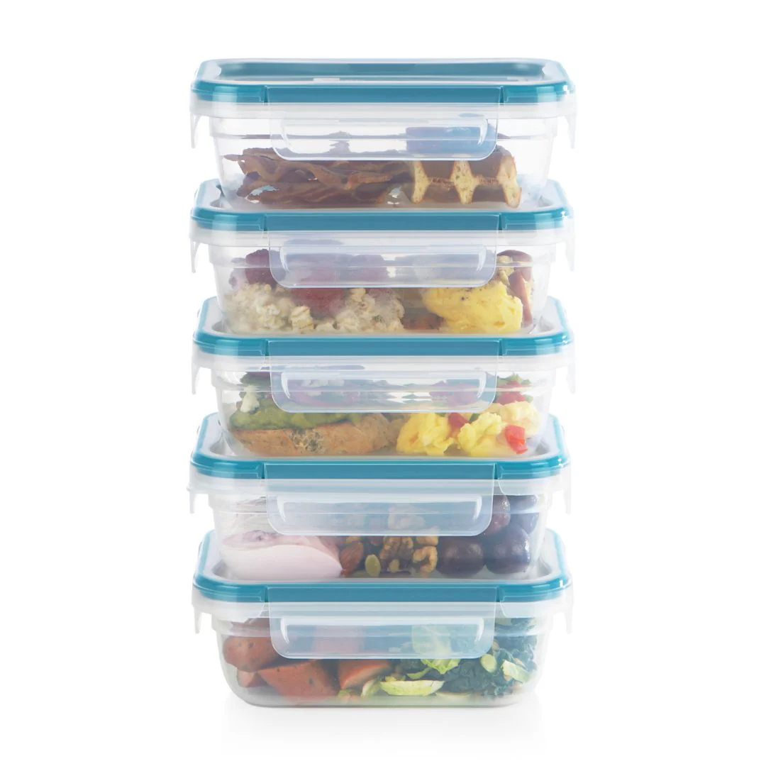 Snapware - Plastic Rectangle Containers - Pyrex Home
